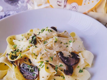 Garlic Butter Egg Pappardelle with Sautéed Mushrooms in Red Wine Sauce ...